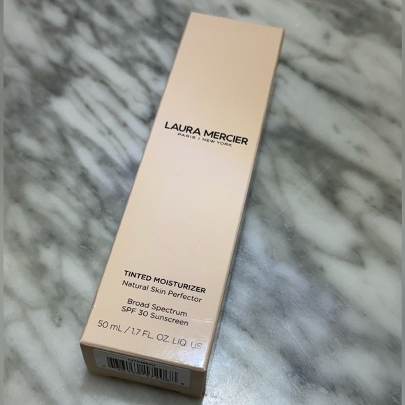 laura mercier | Skincare | Laura Mercier 2c Tinted Moisturizer Natural ...